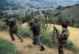 Fiscalía formula cargos a desmovilizado del Bloque Metro ...